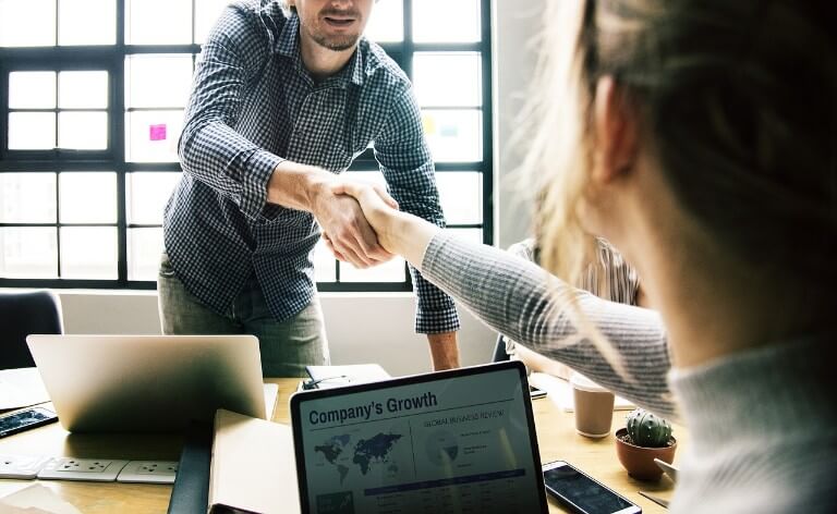 Descubre las claves de la comunicación en equipos de trabajo